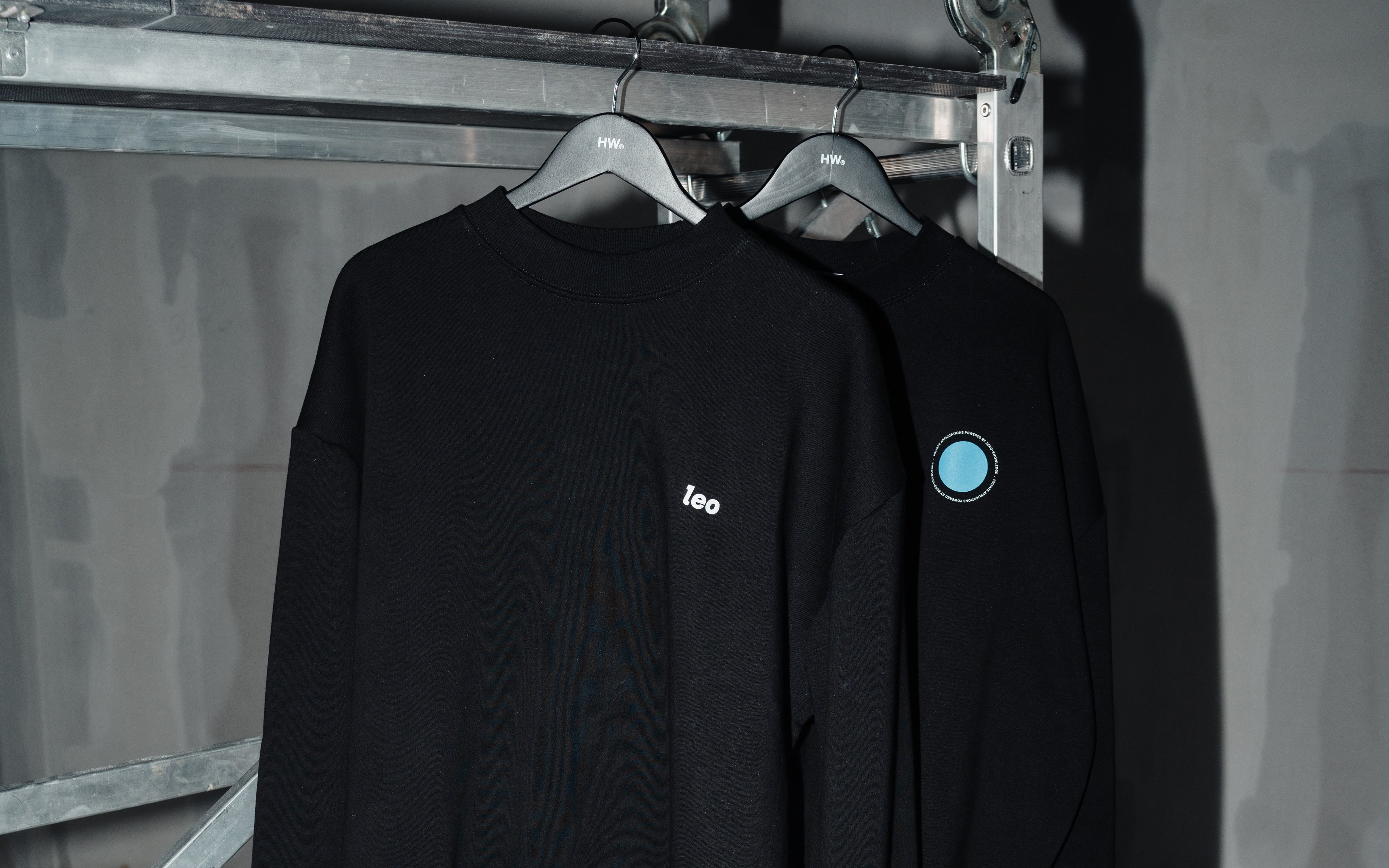 Corporate Merch for Aleo & Leo – Holographik Workshop d.o.o.