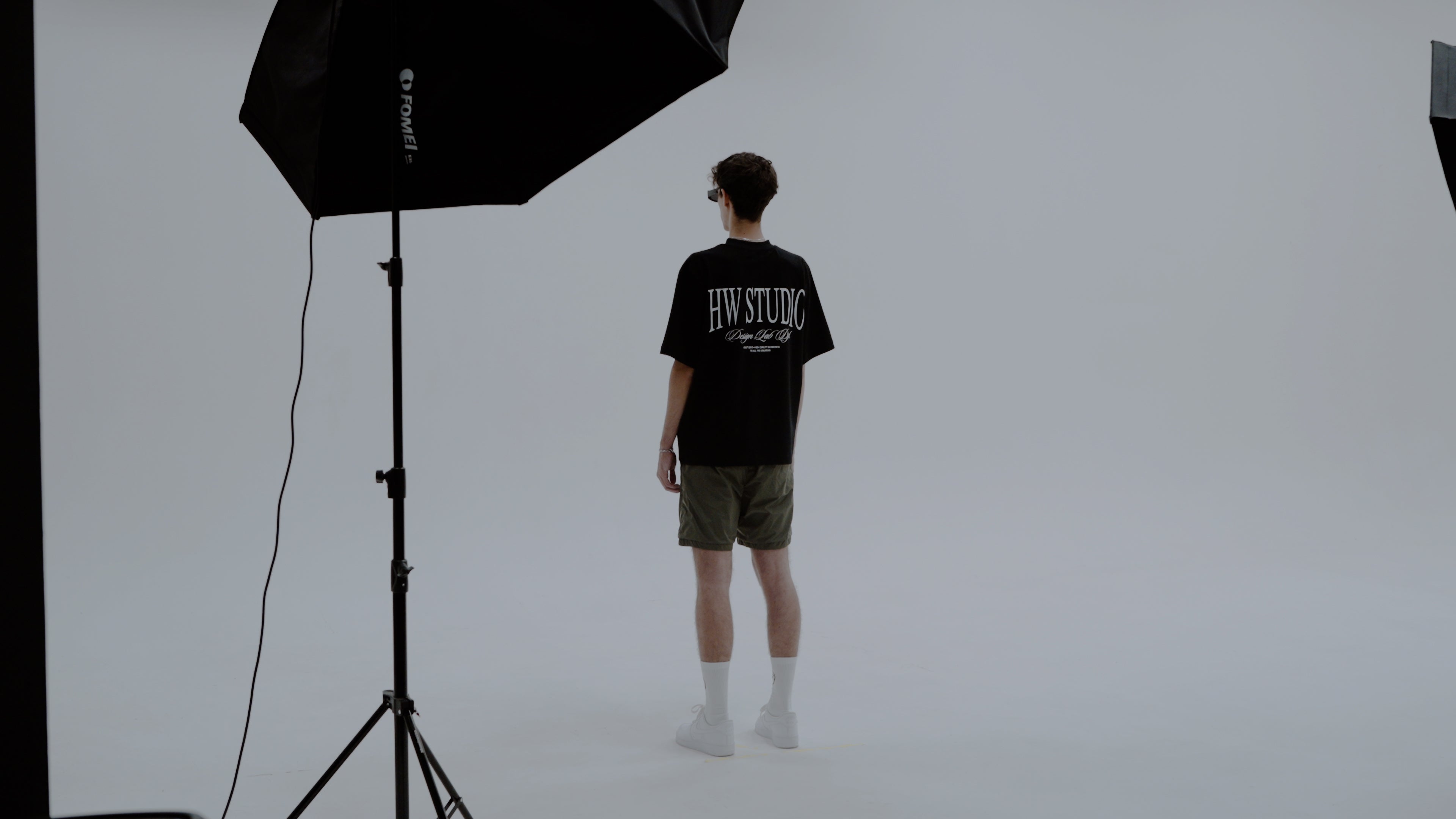 Arched Signature T-shirt To All The Creators – Holographik Workshop d.o.o.