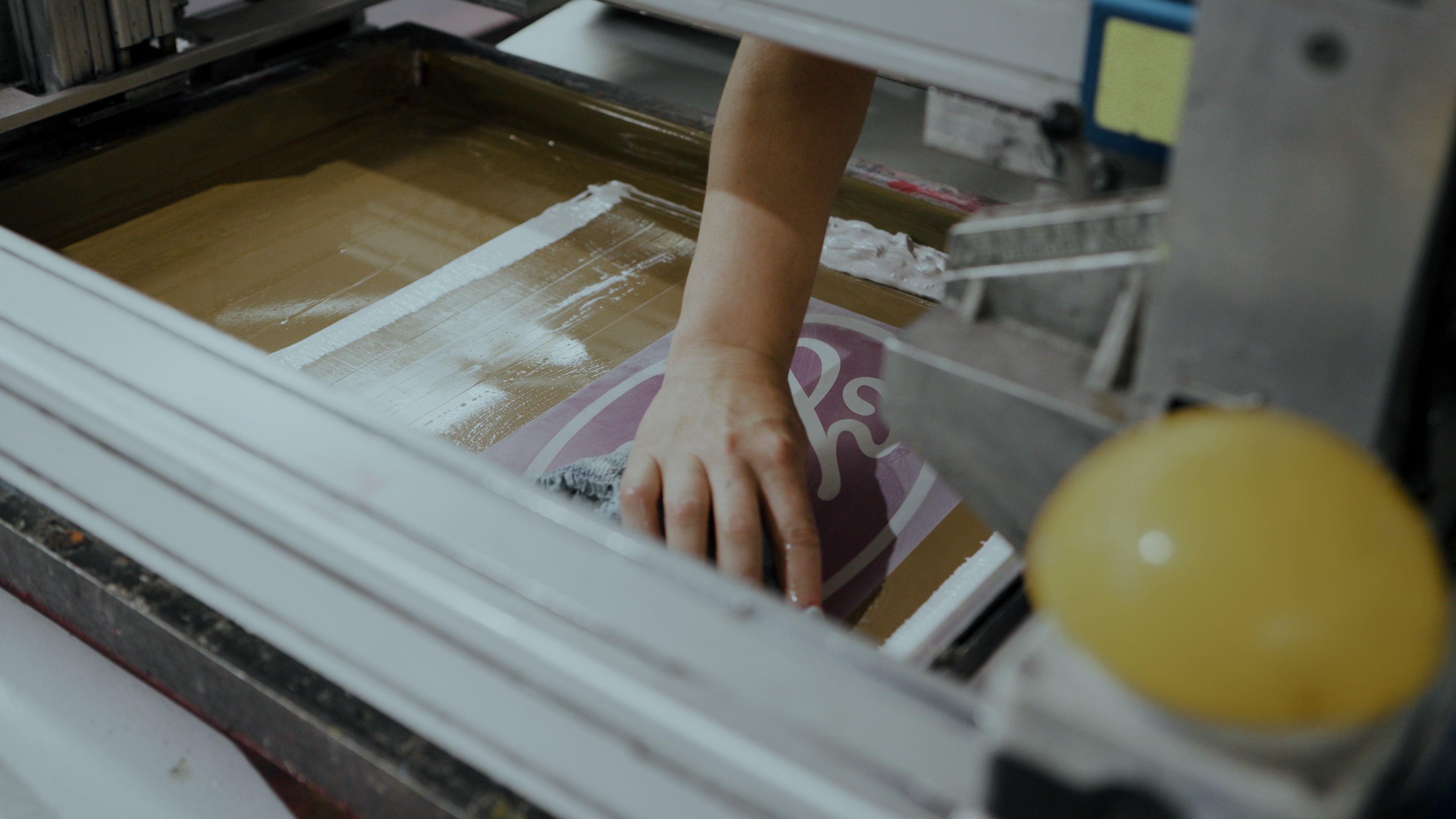 C2: Printing Monogram Signatures – Holographik Workshop d.o.o.